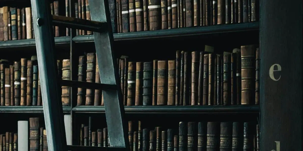 20 Poetry Books You Have to Own as a Poetry Lover - Poem Analysis