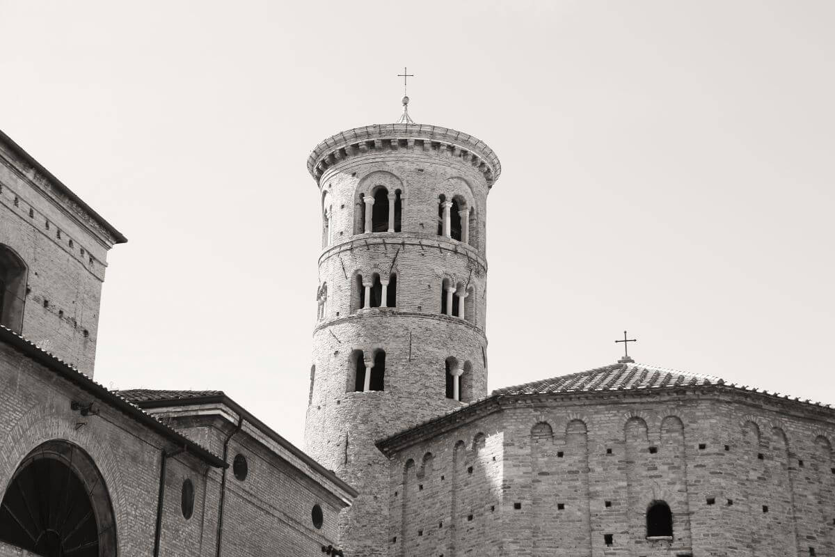 Ravenna by Oscar Wilde - Poem Analysis