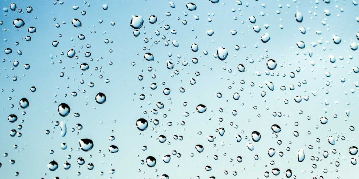 Rain on the Roof by Coates Kinney - Poem Analysis